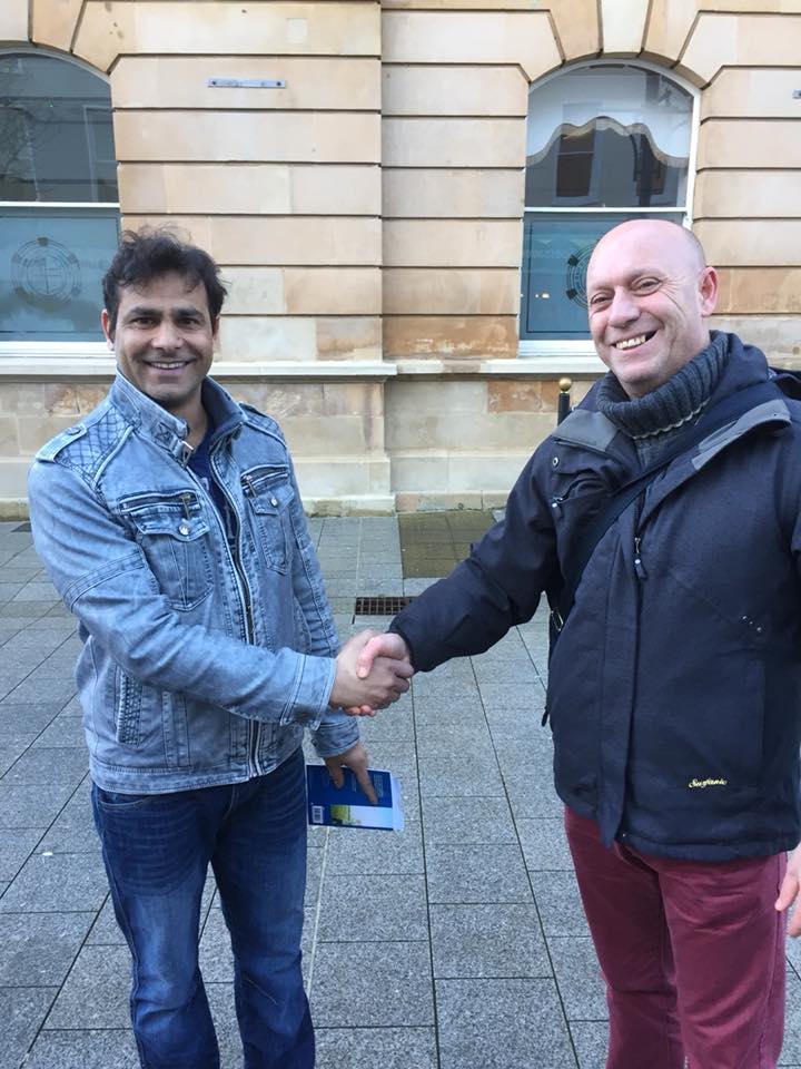 Neil & Janet Gregson | Jesus At The Door