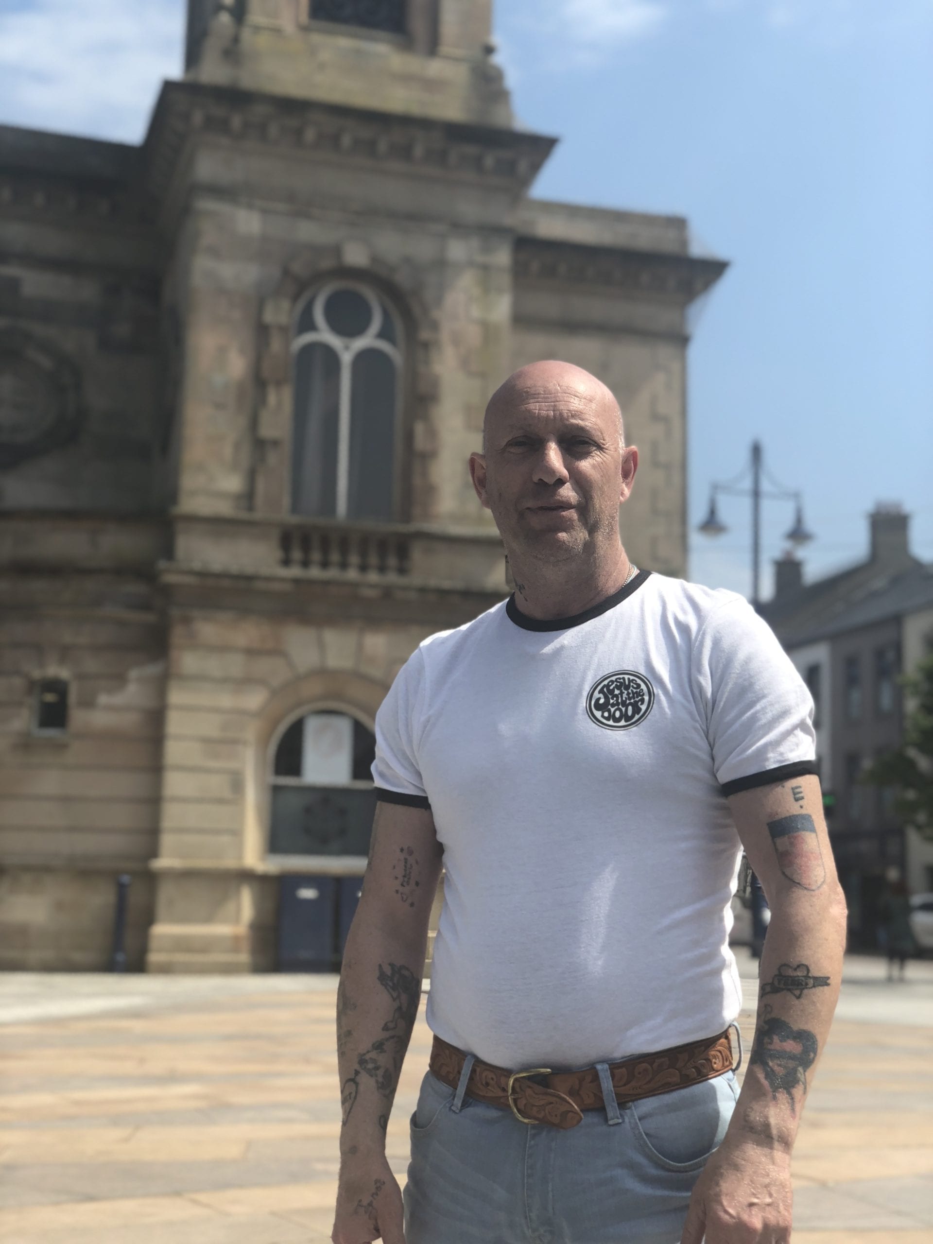 Neil & Janet Gregson | Jesus At The Door